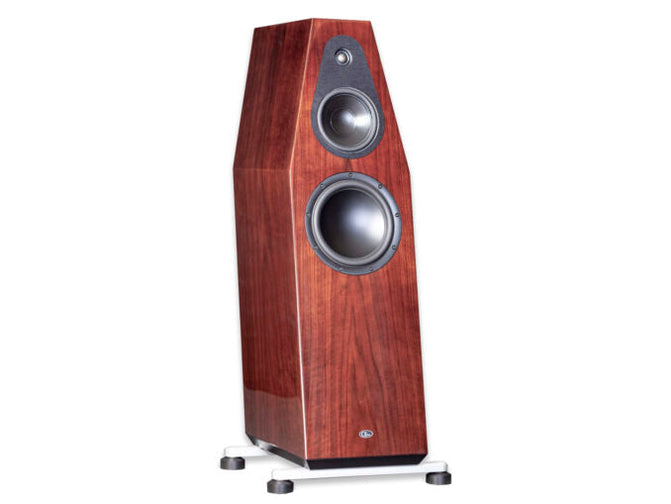 Qln Reference 9 Loudspeakers — Alma Music and Audio